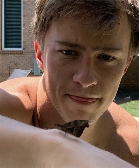 Pin On Drew Starkey Drew Starkey Shirtless Hot Actors Hottest Guy Ever
