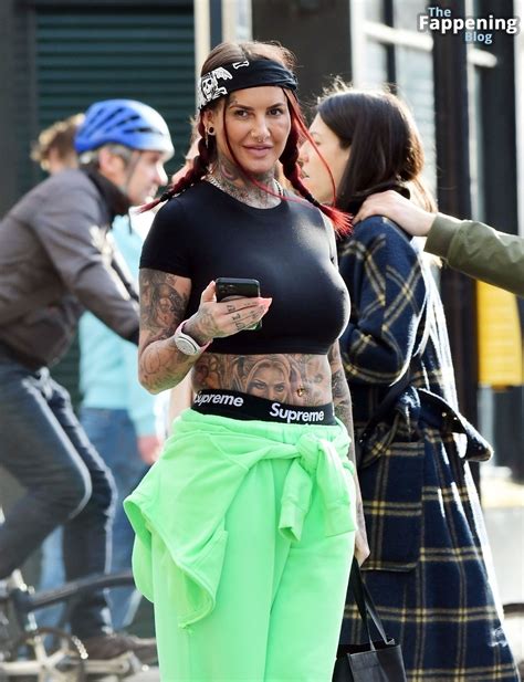 Jemma Lucy Shows Off Her Sexy Boobs Spotted Out With A Friend Out In Londons Notting Hill 27