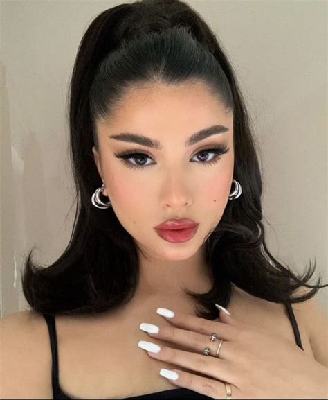 Cat Eye Makeup Makeup Eyeliner Hair Makeup Retro Eyeliner Color Eyeliner Nude Makeup Cute