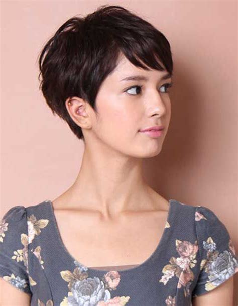 Coiffures Courtes Femmes N H Sitez Pas Partager L Article Coiffure