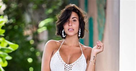 Rym Renom critiquée dans une vidéo à cause de sa poitrine elle pousse