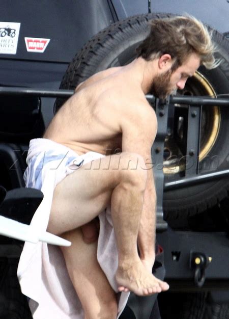 OMG He S Naked Scott Caan OMG BLOG