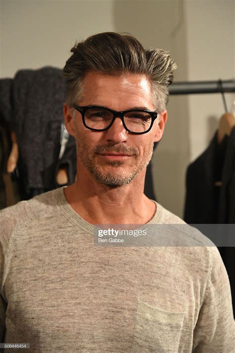 News Photo Model Eric Rutherford Backstage At The Todd Older Mens Hairstyles Mens