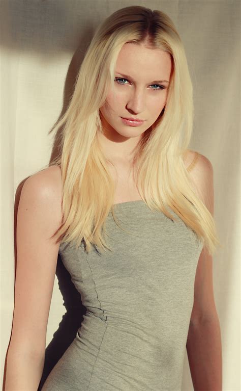 720x1184 Wallpaper Beauty Girl Model Blonde Portrait Blond Hair Only Women Peakpx