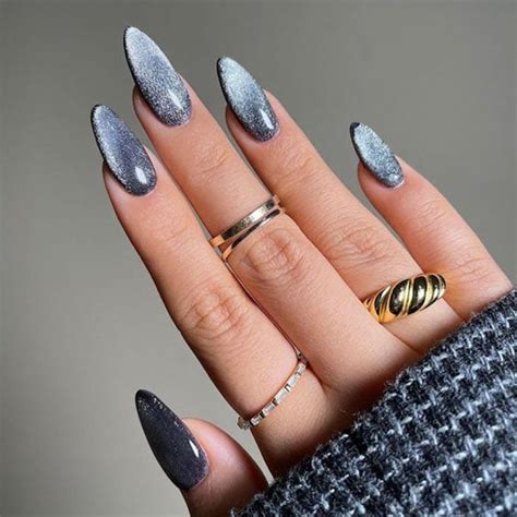 30 Cat Eye Nails Designs For An Ultra Chic Manicure