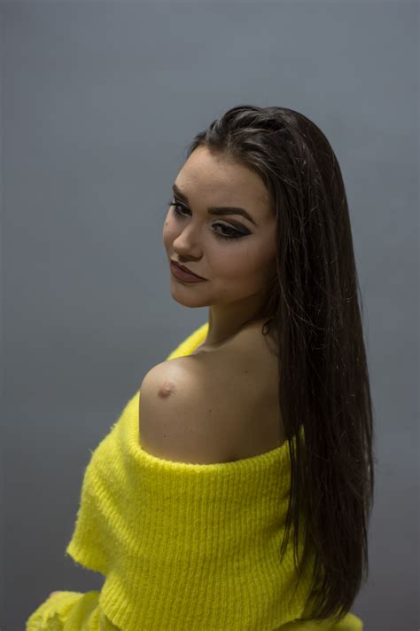 Free Images Girl Fashion Models Fashion Model Young Woman Hair Fashion Model Female