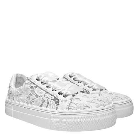Le Sansa Quinn Sneaker Shop Street Legal Shoes Where Fashion Meets Street Shoes Nz Street