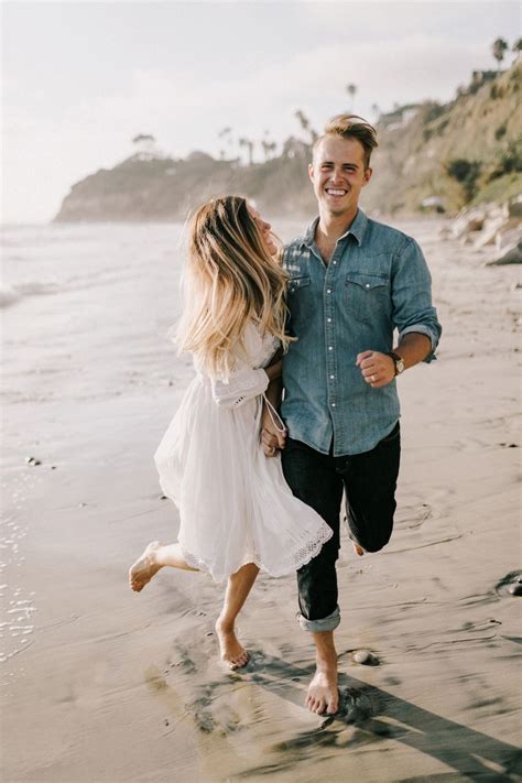 Review Of Couples Photoshoot Ideas On The Beach 2022