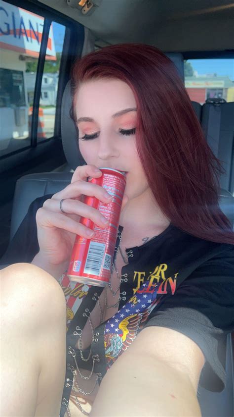 Car Selfies Have Become My Favorite🚗 Rselfie