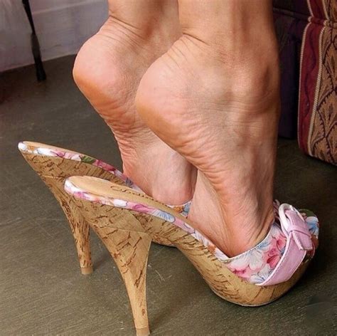 Pin On Feet
