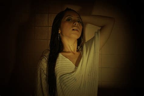 Lets Take A Shower Peep Hole Gfx69 Flickr