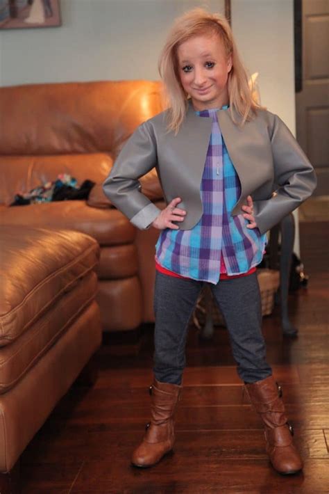 Tiny At 20 Primordial Dwarf Hannah Kritzeck Heads Into Adulthood On TLC