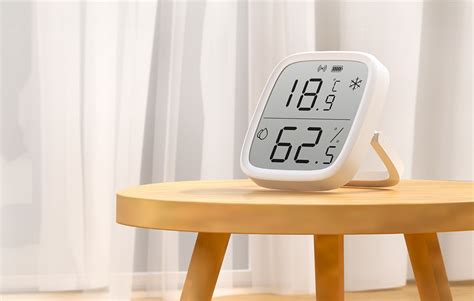 Smart Temperature And Humidity Sensor ZigBee LCD Sonoff SNZB