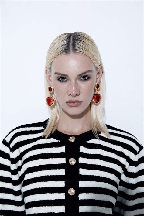 Valya B Vproject