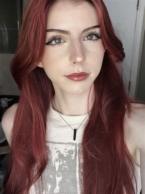 The Rumors Are True Us Redheads With Long Hair Are Good Girls With A Fun Side Rsexyhair