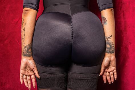 Ass Booty Latina Wives Teens Thighs Images