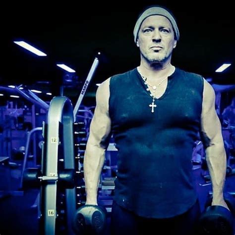 Nips That Could Cut Fucking Glass Also The Veins On His Arms 💪🏽 Rhoffmanlust