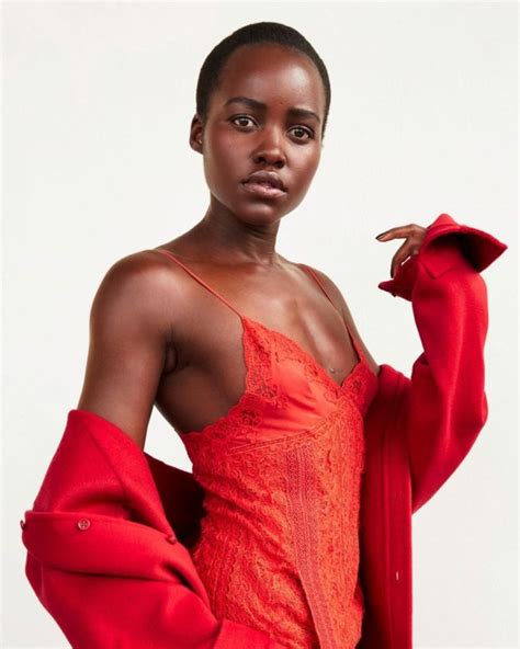 Lupita Nyongo Fappening Nude And Sexy 20 Photos The Fappening