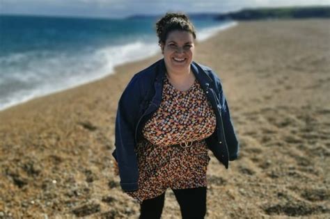 Baker Who Knocks Things Over With Size K Breasts Ignored By Nhs Plymouth Live