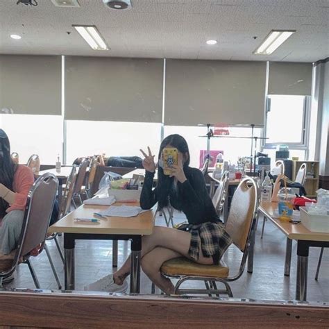 Imaginary Slice Of Life에 있는 Squaretires님의 핀 학교 스타일 여자 교복 교복 스타일