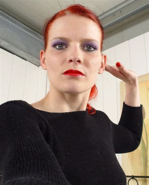 Face Slapping Female Telegraph