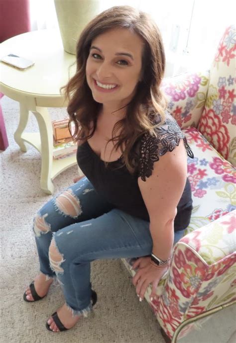 Sunday Smiles 45 Year Old Sexy Milf Rcougarsandmilfssfw