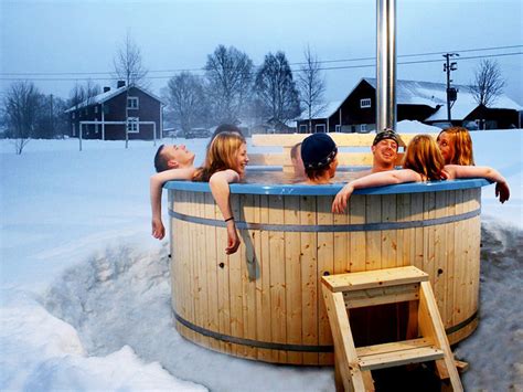 Heated Hot Tub All The Nuances For A Private Sauna