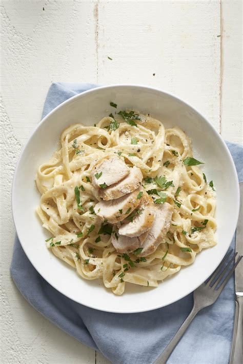 Chicken Alfredo Marinara Pasta At Kathy Wilfong Blog