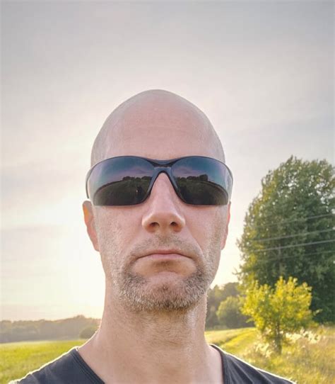 Traite Dans Un Lieu Secret Dans Les Bois Xhamster