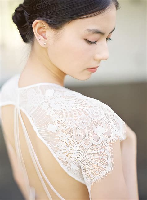 The Bride Scrolller