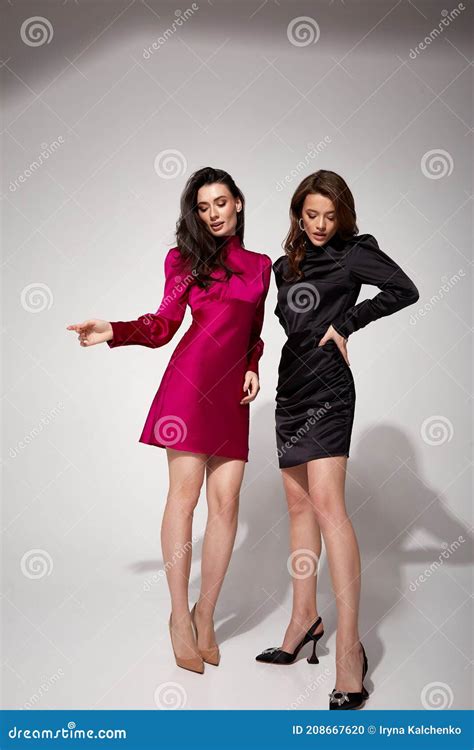 Two Sexy Shemales Telegraph