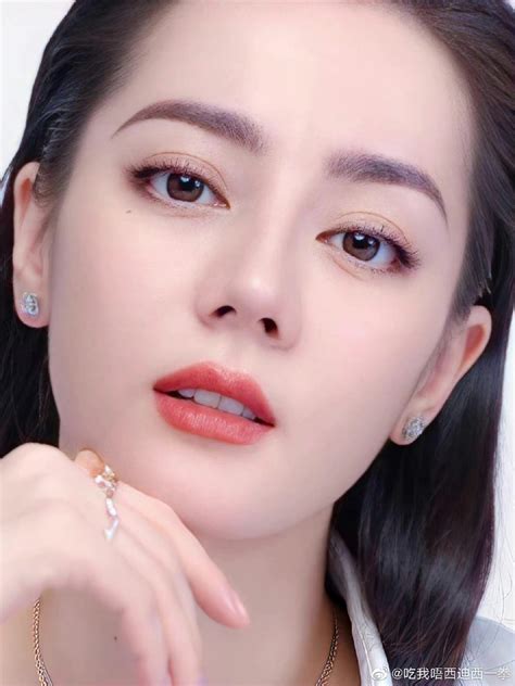 迪丽热巴最新怼脸大片 美哭了 知乎