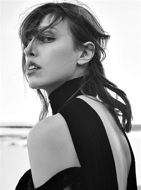 Picture Of Lorelle Rayner