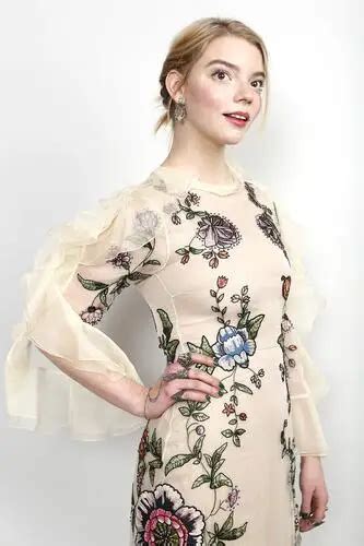 Anya Taylor Joy Protective Face Mask Idposter Com