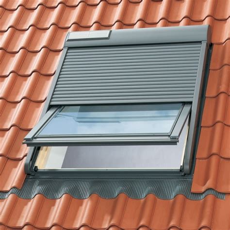 Volet Roulant Solaire Velux Ssl Taille Au Choix Le Volet Roulant Stores Et Volets Roulants