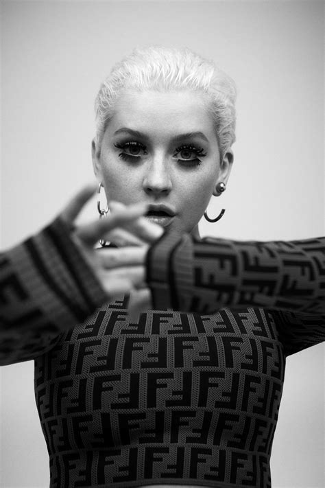OMG Christina Augilera Covers PAPER Reveals Stripped Down New