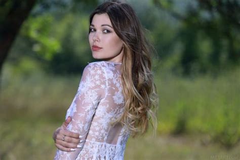 Luda Mnd Stefania Beatty Nude Celeb Forum