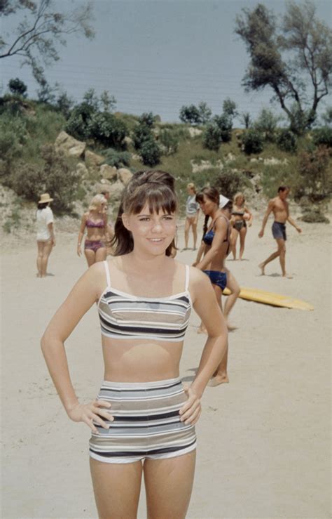 Sally Field Called An Angel At 77 After Being Criticized For Her Natural Aging She Finds Joy