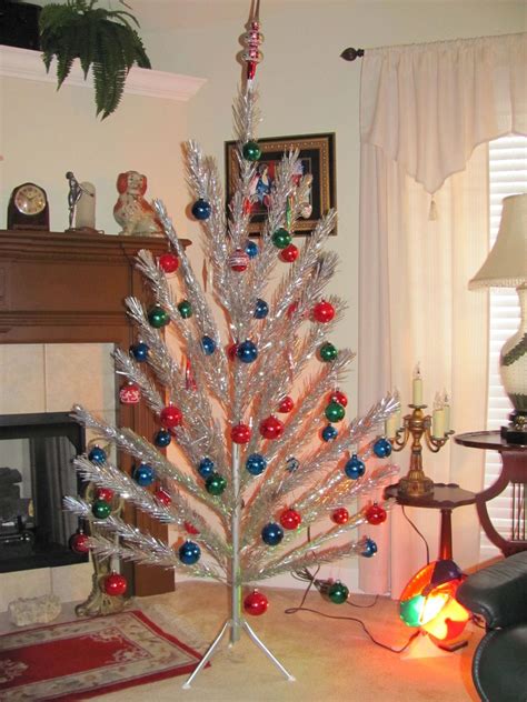 Vintage Silver Christmas Tree With Color Wheel HomeDecorish