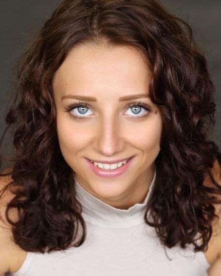 Lucy Bell Performer Pictures Lucy Bell Performer Photo Gallery 2024