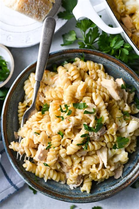 Dump And Bake Chicken Alfredo Pasta Casserole The Seasoned Mom