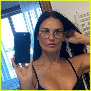 Demi Moore Shows Off Her Bikini Body In A Hot Selfie Bikini Demi