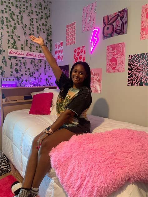 Dorm Room Themes Pink Dorm Rooms Boho Dorm Room Dorm Room Styles College Dorm Room Decor