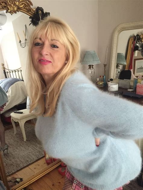 14 Tumblr Tricot Blond Angora