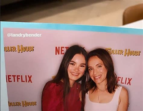 Marla Sokoloff Gia And Landry Bender Rocki From Fuller House Cast Bids Farewell To Series
