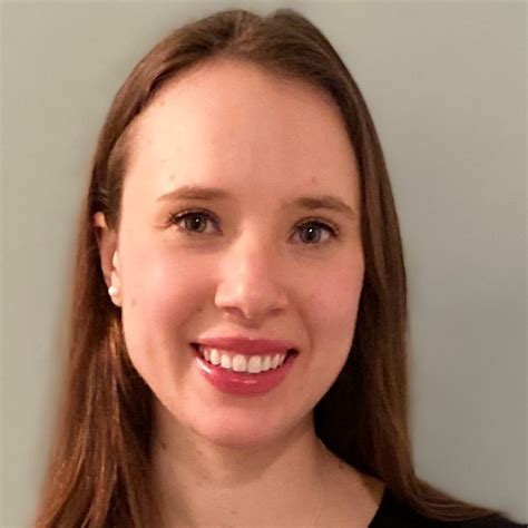 Ivy Hollander Linkedin