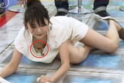 乳首見え店員乳首ちら画像213枚