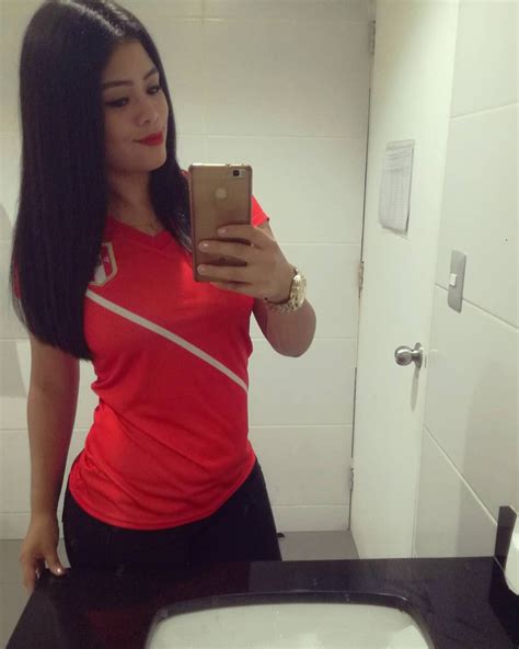 Las Chicas Peruanas Mas Lindas Lindas Chicas Peruanas Vistiendo Los Colores De La SelecciÓn Peruana