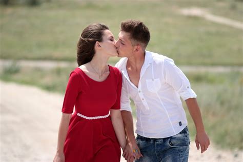 Images Gratuites Gens Fille Garçon Amour Baiser Couple Romance La Cérémonie Bonheur