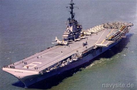 Uss Essex Cv 9
